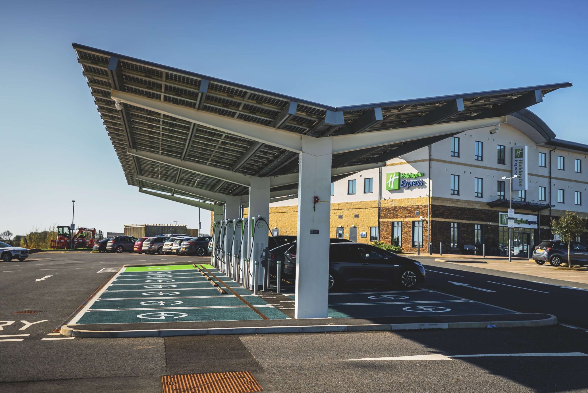 GRIDSERVE Accelerates High Power EV Charging at Cornwall Services with ...
