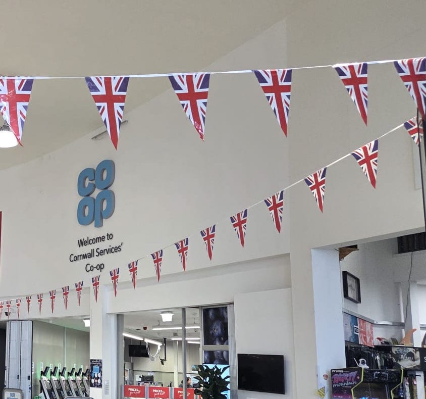 Cornwall Services Commemorates VE Day